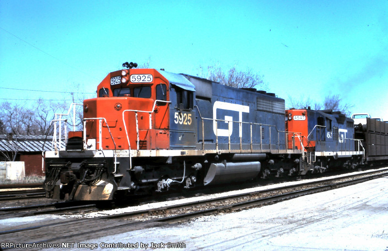 GTW 5925